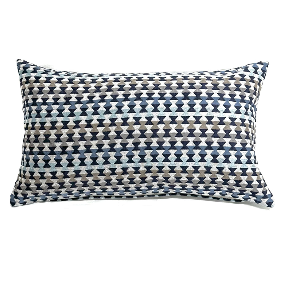 Geometric Pillows – Plankroad Home Decor