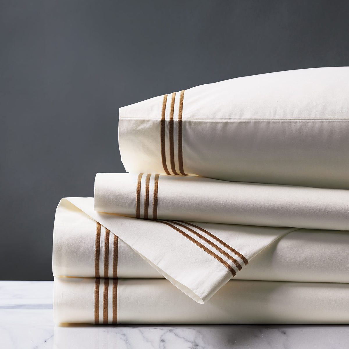 Tessa Ivory Sheet Set in Brown – Plankroad Home Decor